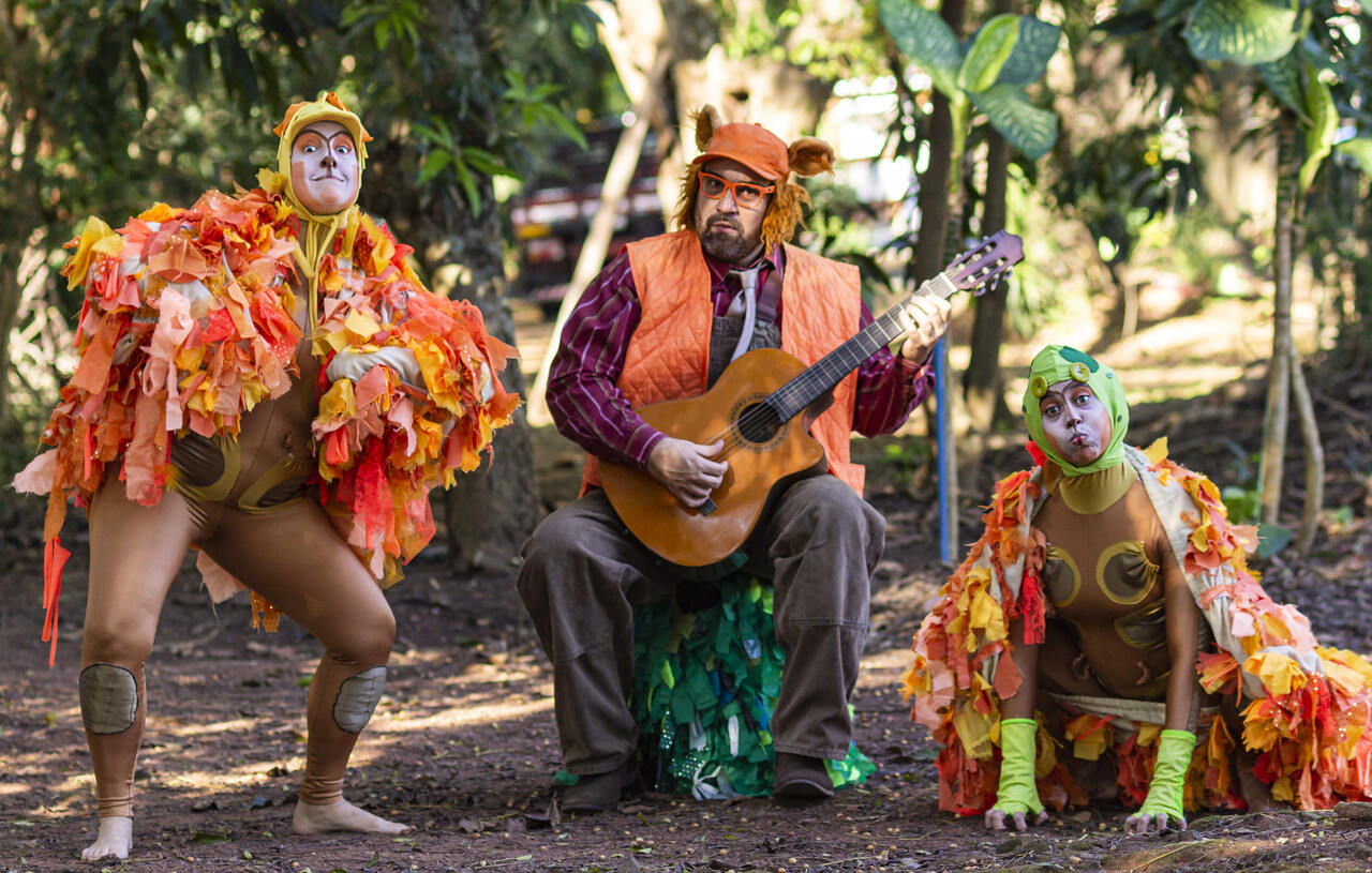 Espetáculo teatral para a primeira infância desperta a curiosidade ...